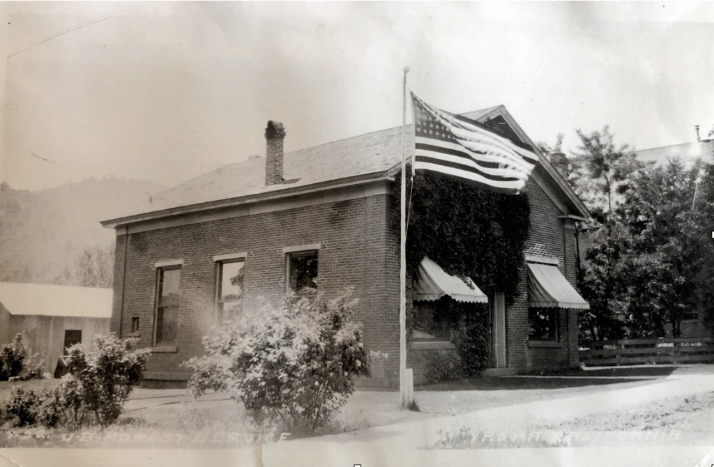 Siskiyou County Library to Have Large Display at County Fair – SISKIYOU ...